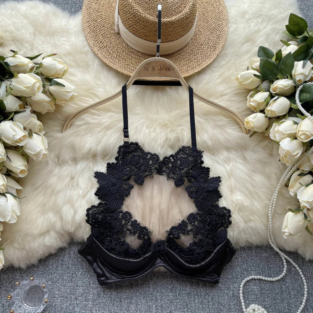 Elegant Black Lace Bralette With Floral Design on Luulla