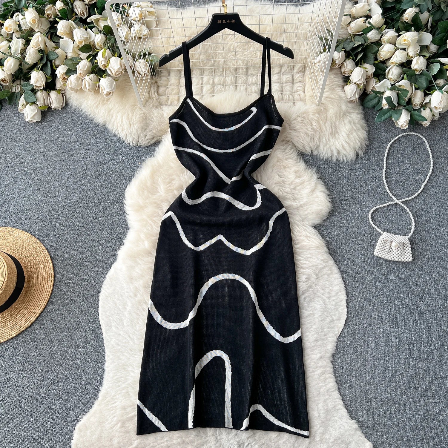 Black Strappy Dress With White Geometric Patterns on Luulla